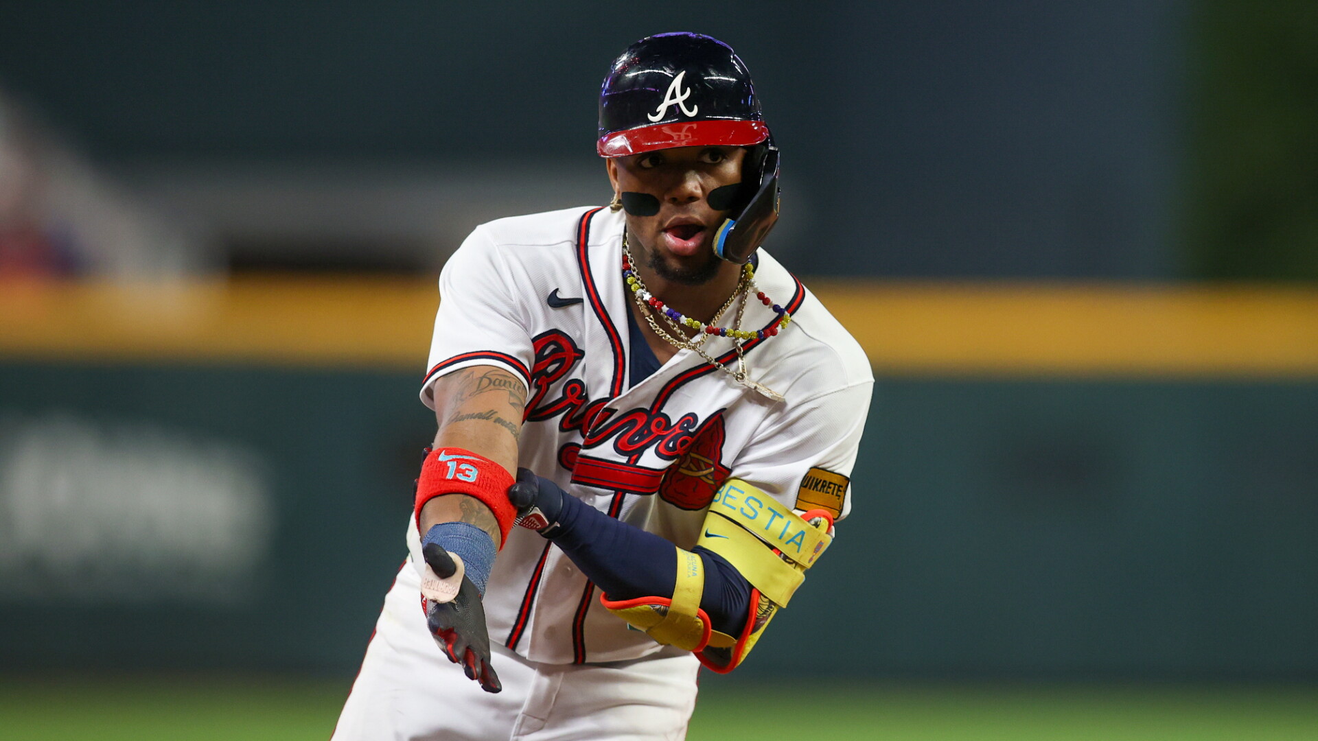 Fantasy baseball steals report: Ronald Acuña Jr. takes off, Victor ...