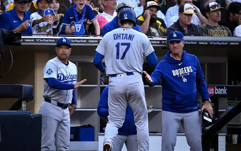 Dodgers extend NL West lead as rivals falter