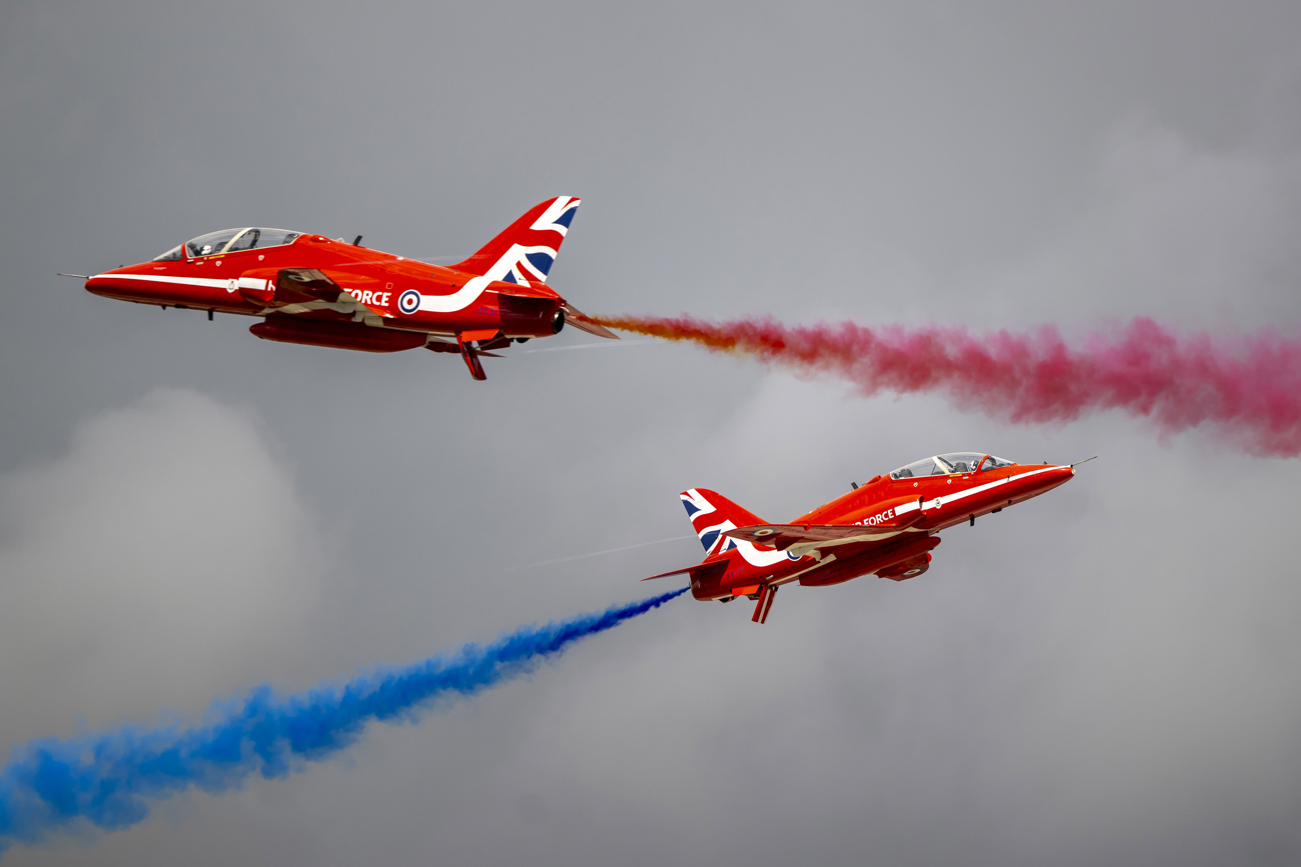 Iconic Red Arrows to fly over Northampton this week - date and time ...