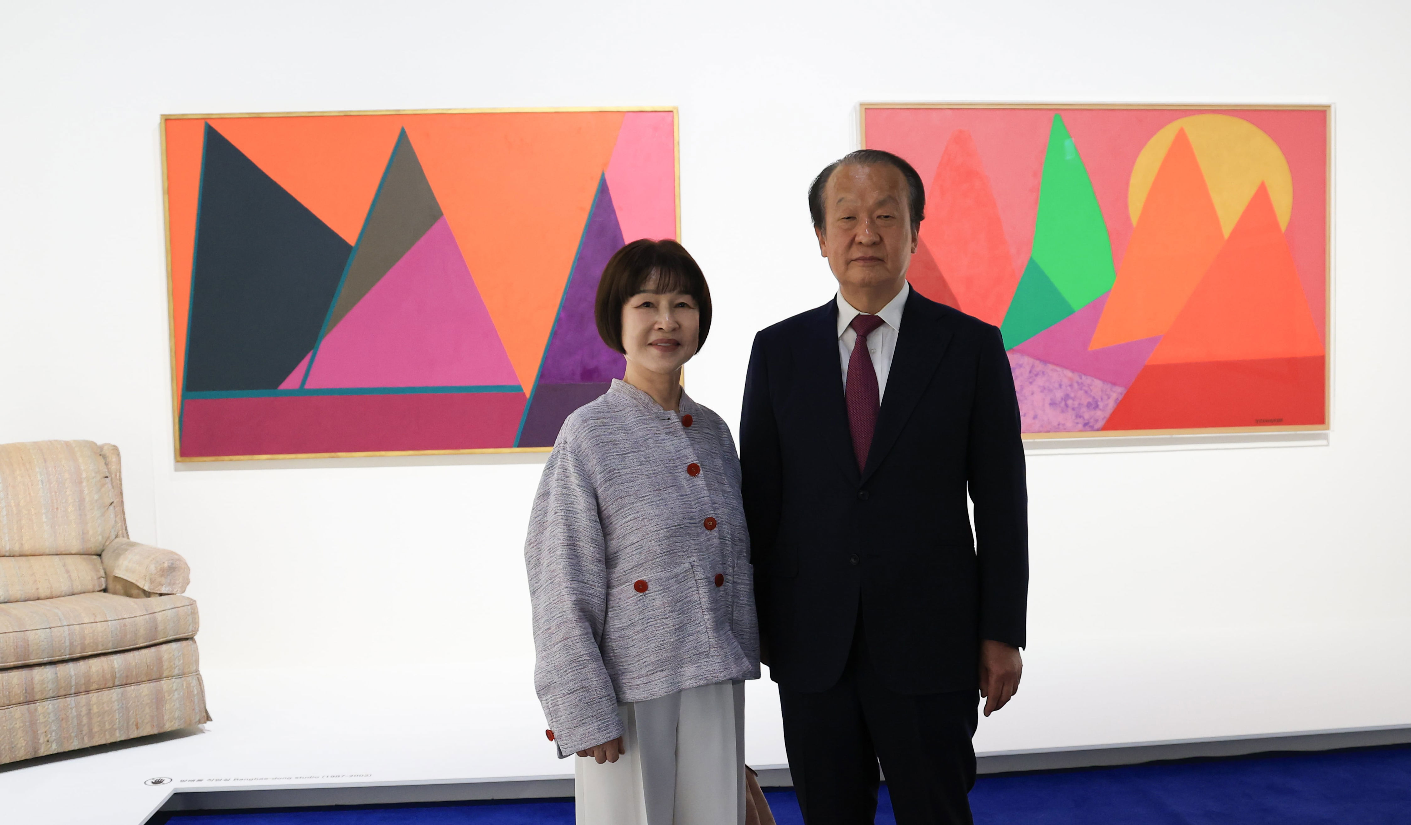 Yu Young-kuk exhibition celebrates abstract art's silent philosophy