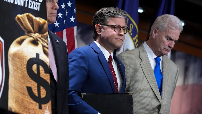 Republicans move forward with immigration funding bill after quashing ...