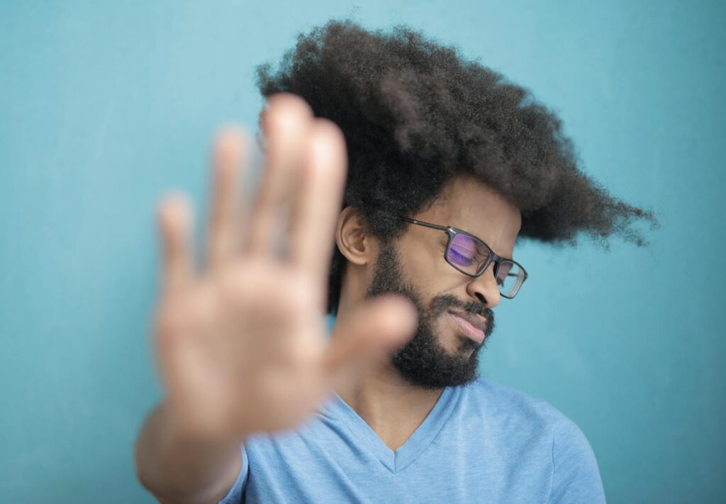 10 phrases people use when they’re hiding something