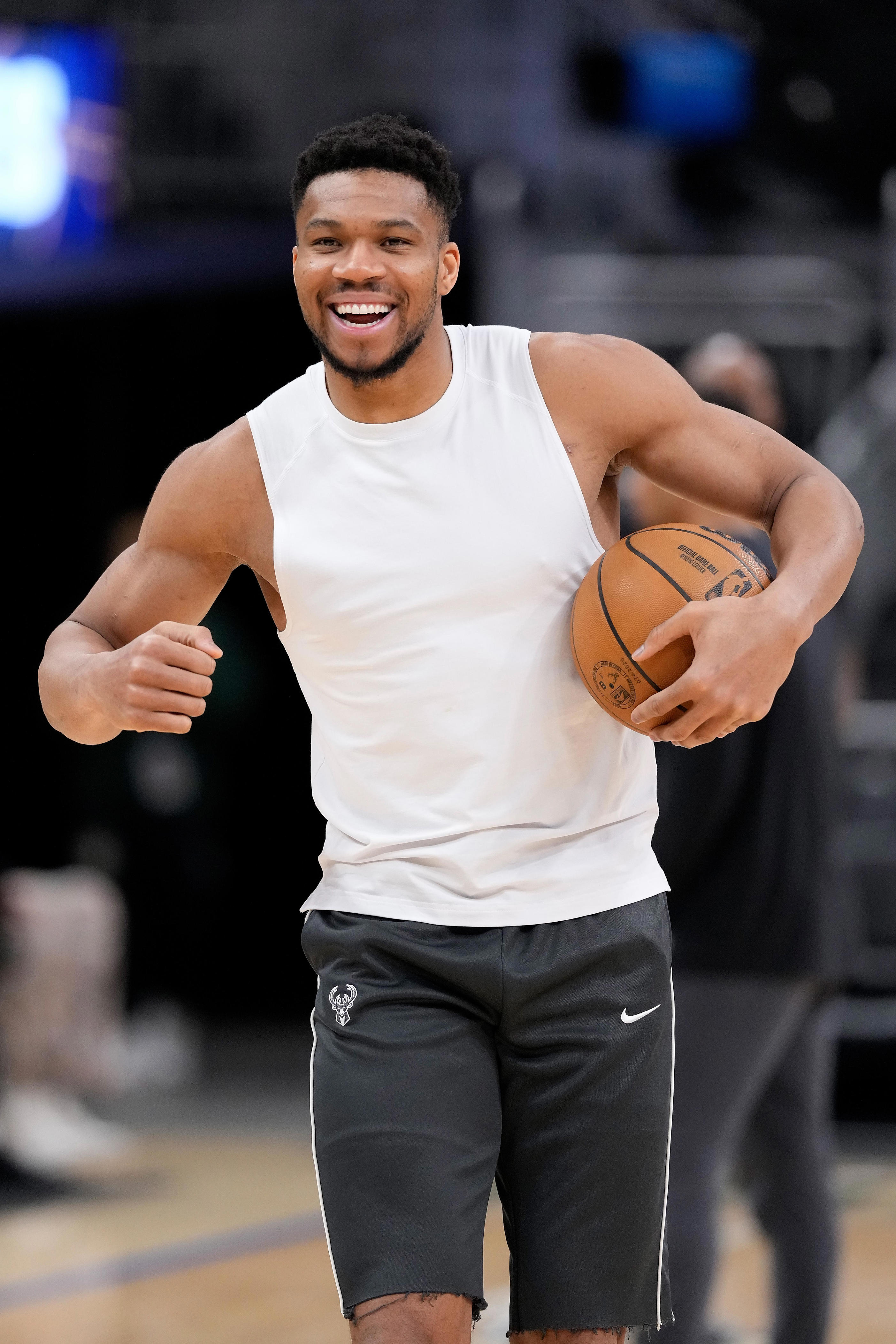 Is signing an NBA superstar a good idea anymore?