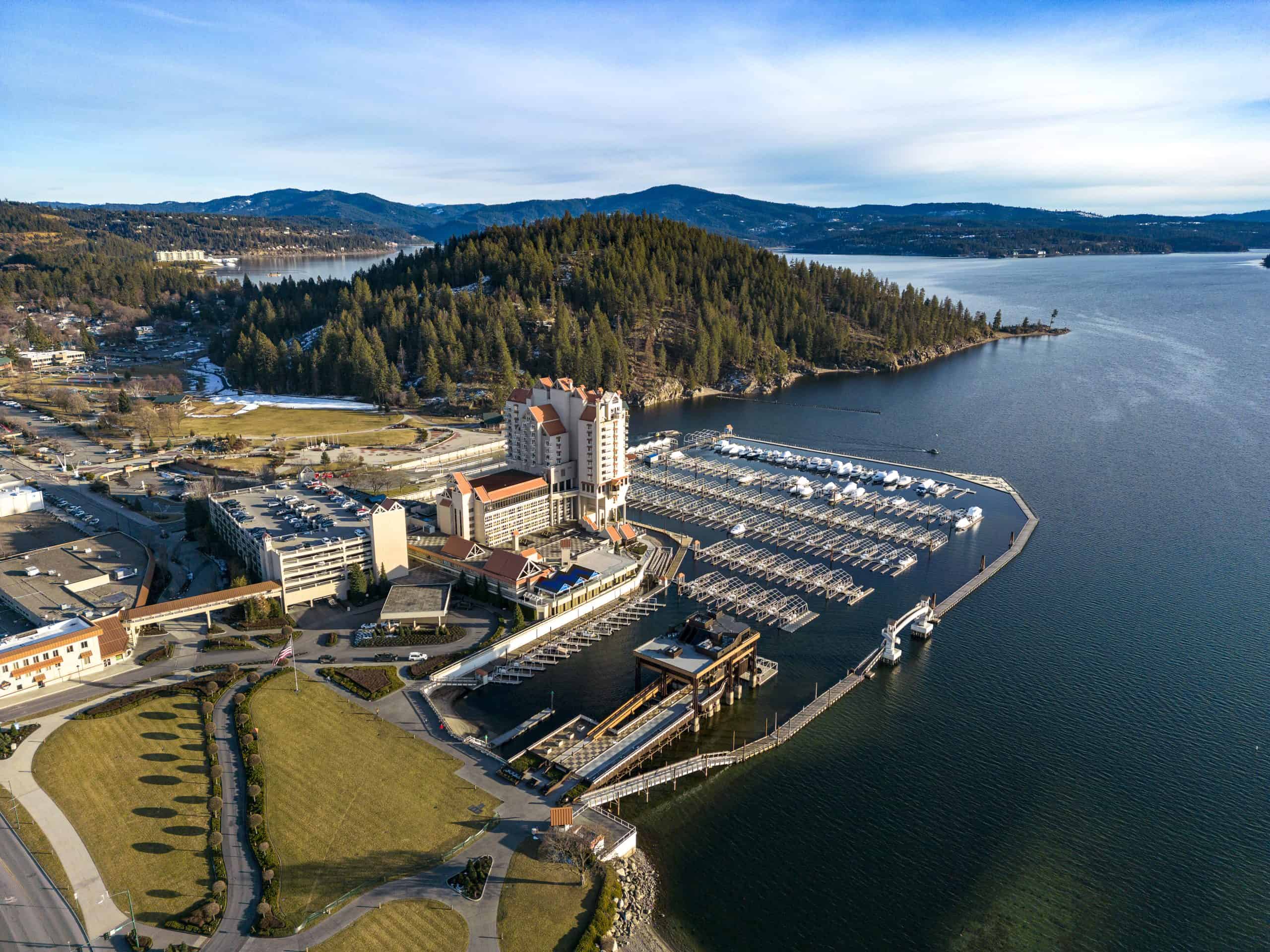 12 Pacific Northwest golf courses the pros say are worth the trip