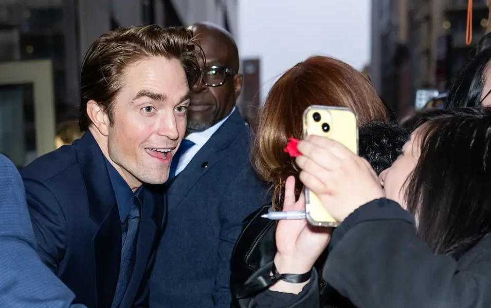 Robert Pattinson jokes about sending daughter to 'Hogwarts'