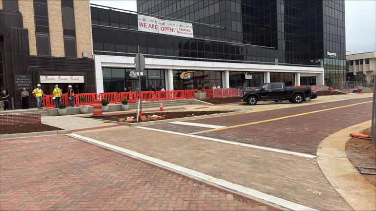 2 downtown Tyler intersections reopen with new traffic patterns