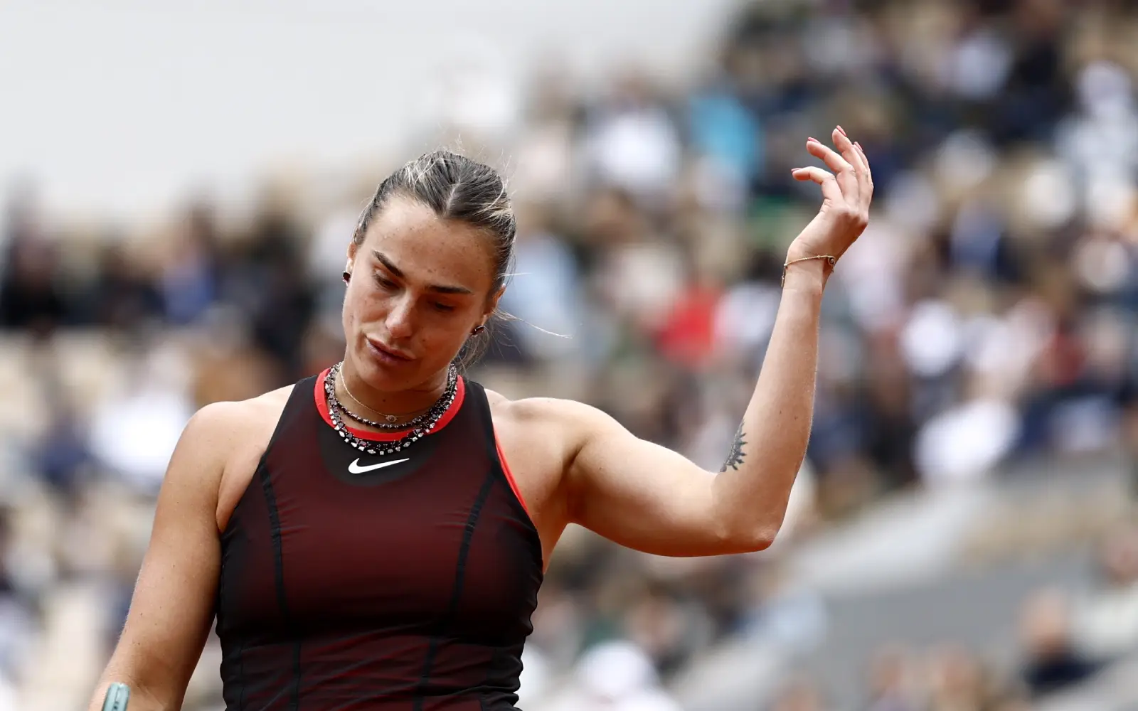 Sabalenka crumbles to French Open quarter-final defeat by Shnaider