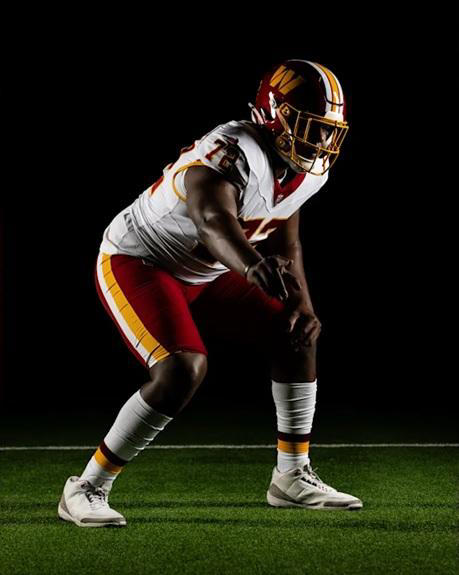 Commanders news: Josh Conerly says he hasn’t huddled since little league