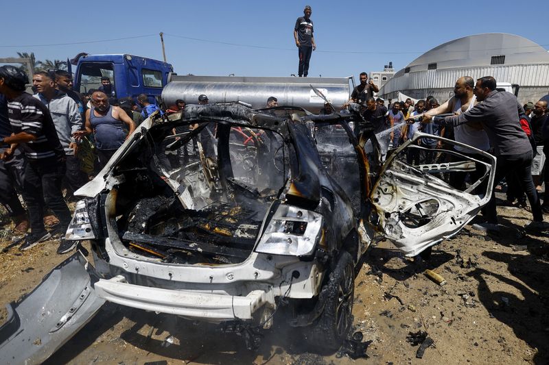 Israeli strikes kill three people in Gaza, as truce talks stall