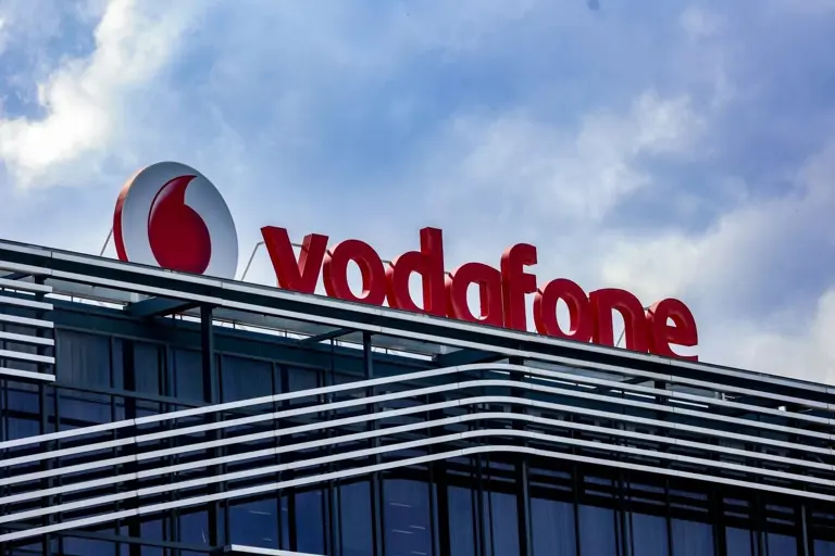 Vodafone refuerza la conectividad de 1.100 celdas de sus redes en ...