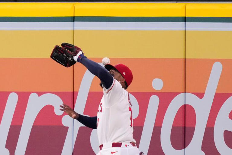 From 'Jo Show' to 'oh no': Angels outfielder revives José Canseco meme ...