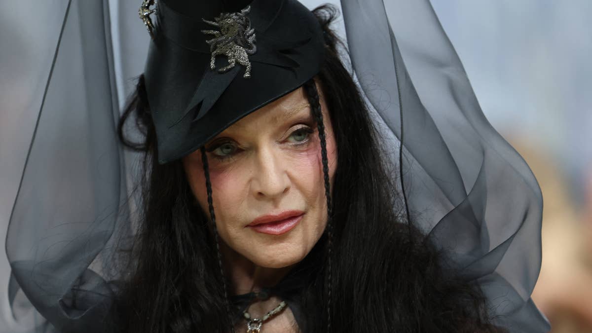 SNL writers reveal how Madonna's hosting almost led to the show's ...