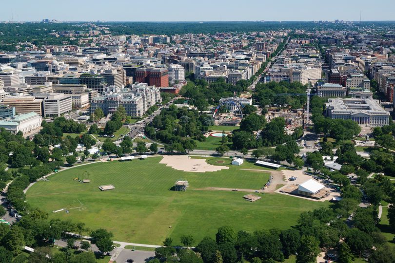10 wild images of UFC White House construction as Trump comes up with ...