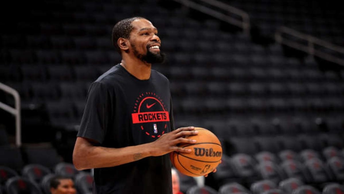 Kevin Durant joins PSG as owner and shoots for NBA in Europe