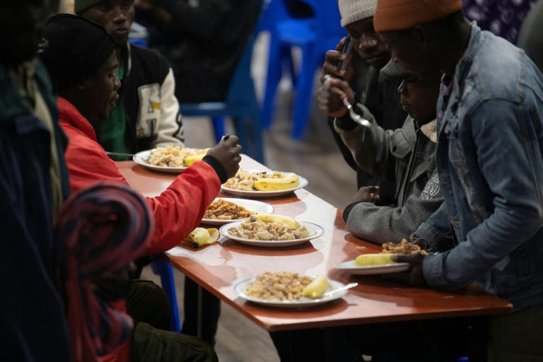 Violences xénophobes en Afrique du Sud : "ils nous ont chassés comme ...