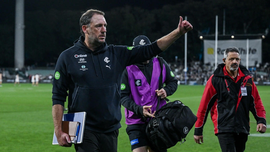 Fraser resists Carlton job push despite unbeaten start