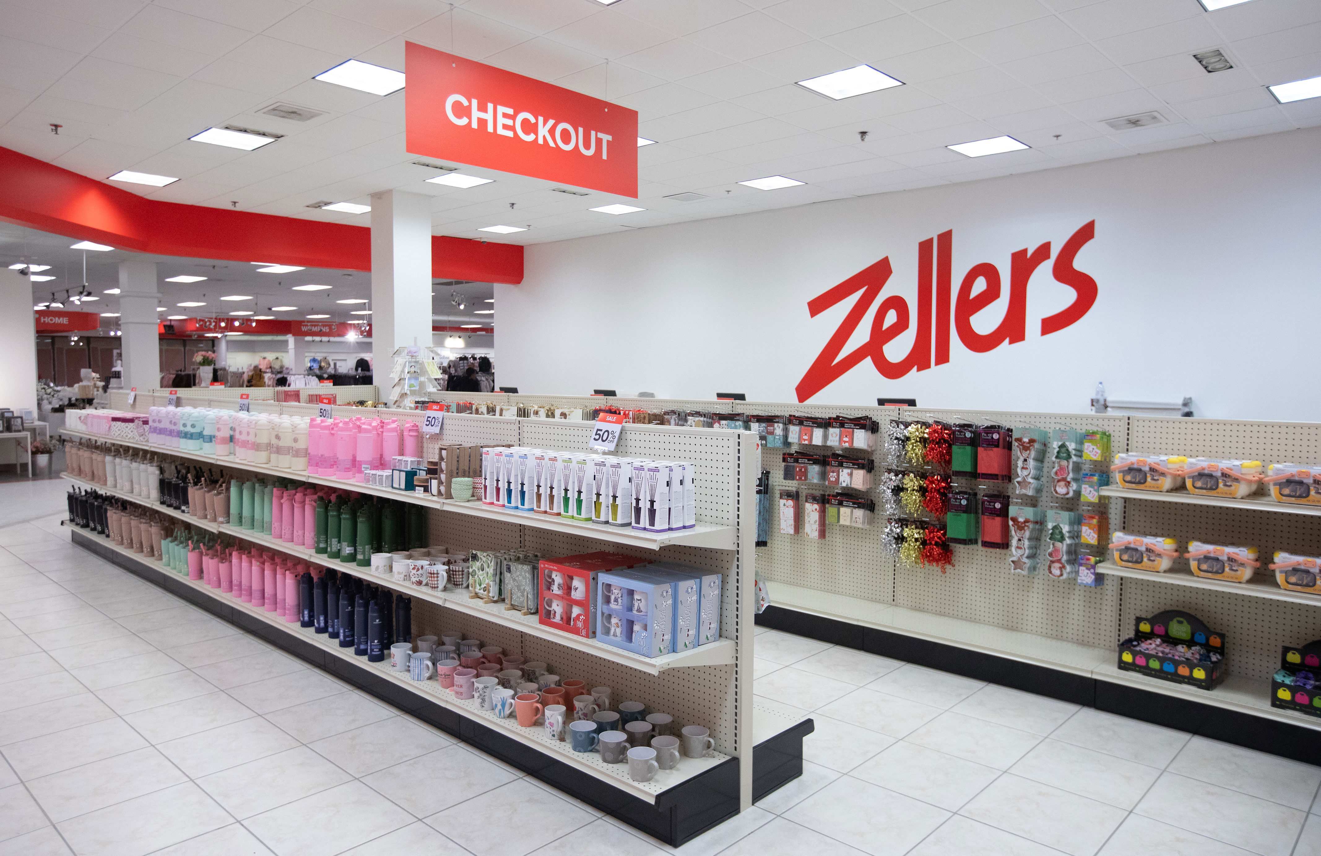 Zellers plays with toys, food amid expansion