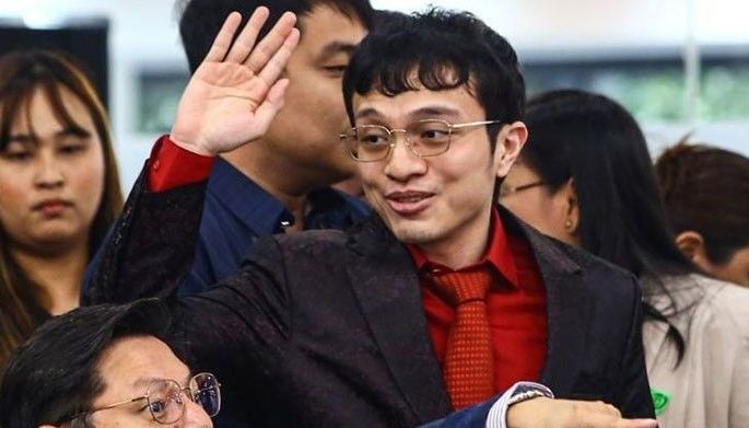 Comelec: Expelled Barzaga can run again