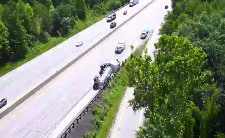 Tanker truck crash shuts down part of I64E in Kanawha County