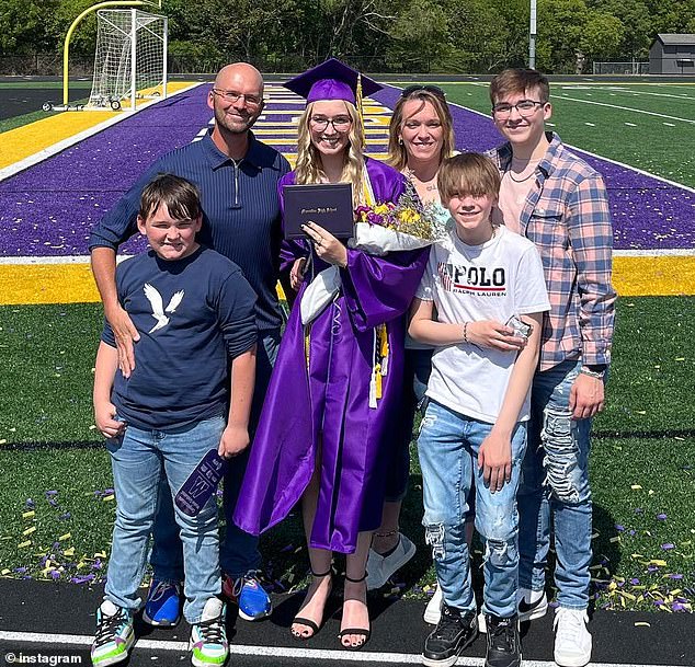 Devastated son shares message after his father murdered his mom and ...