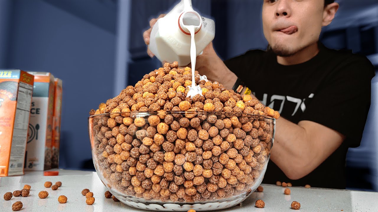 Massive Reese's Puffs cereal challenge (6,000+ cals)