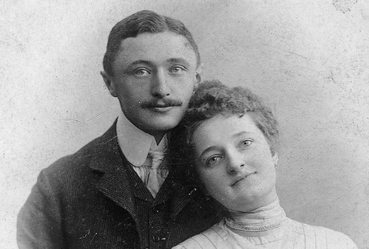 10 vintage dating rules that wouldn't last a day now
