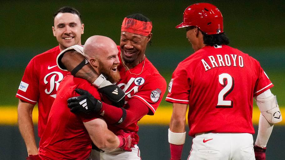 Blake Dunn's clutch streak puts Reds outfielder in rare company