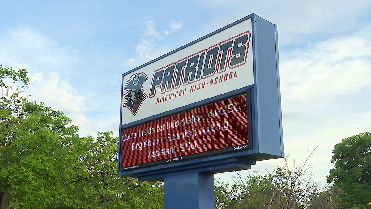 Miami-Dade teacher accused of sexual relationship with girl, 17, given ...