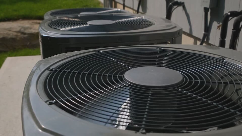 Florida homeowners urged to prep their AC unit before possible storms