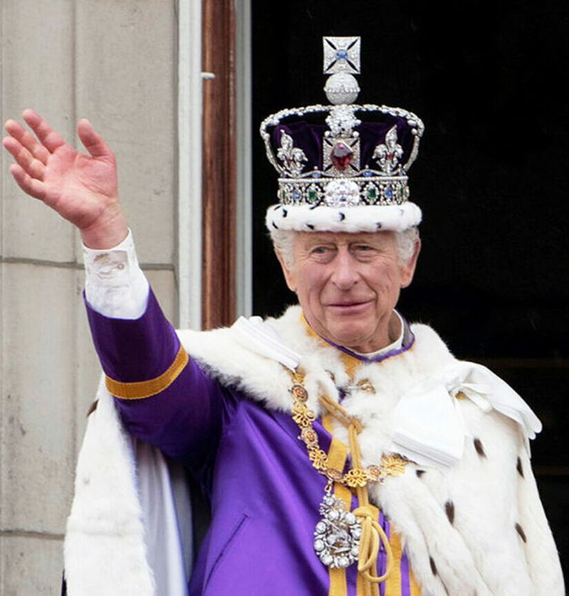 13 living descendants of history’s most famous figures