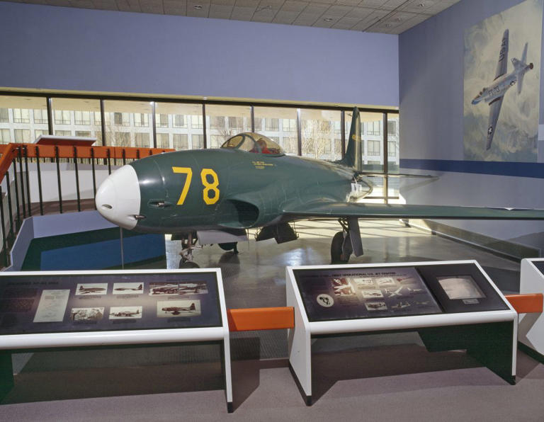 Today in aviation history: Lockheed P-80 Shooting Star sets new world ...