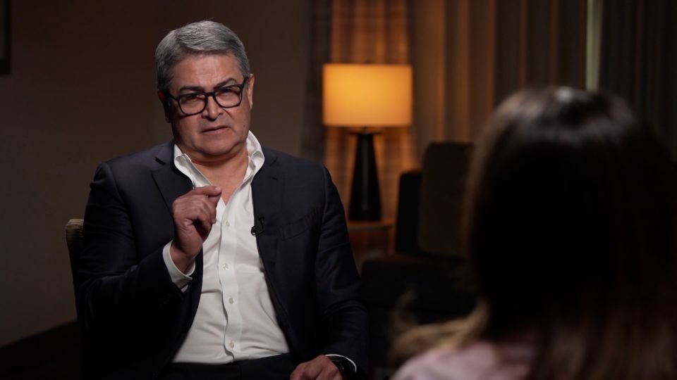 En entrevista con CNN, Juan Orlando Hernández defiende el cuestionado ...