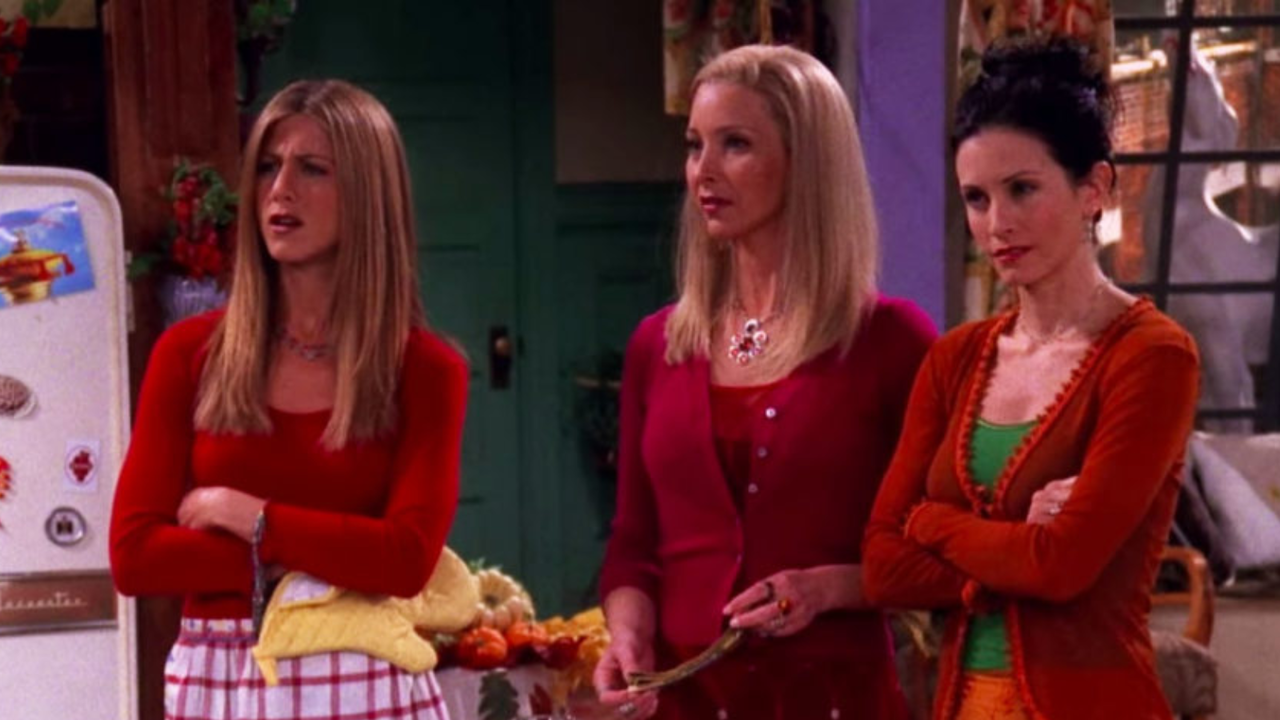 Did Jennifer Aniston and Lisa Kudrow suggest a reunion for the FRIENDS ...