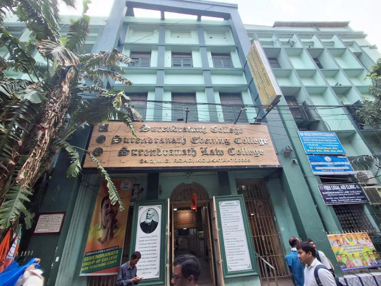 TMC functionaries booked over firearm, cash seizure at Surendranath College