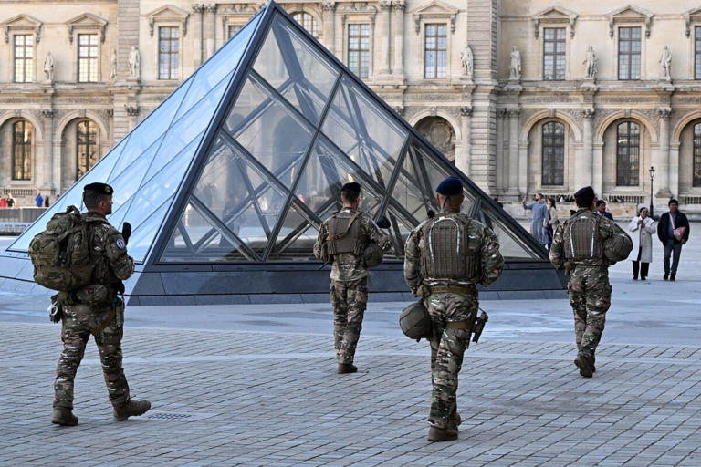 Spektakulärer Louvre-Raub: Neue Spur führt Ermittler nach Belgien