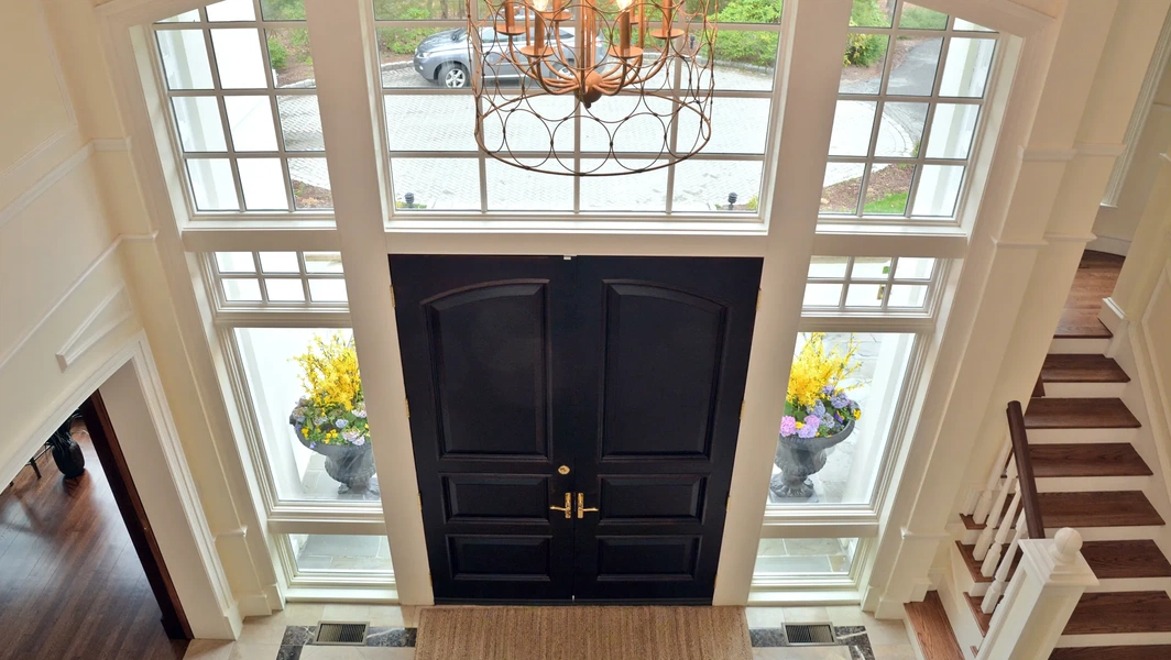 Architects move away from two-story foyers amid buyer rejection