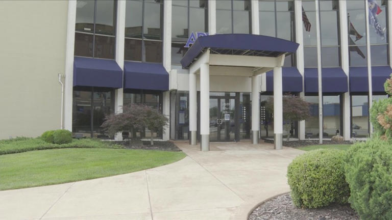 Accused Joplin Arvest Bank robber appears in federal court