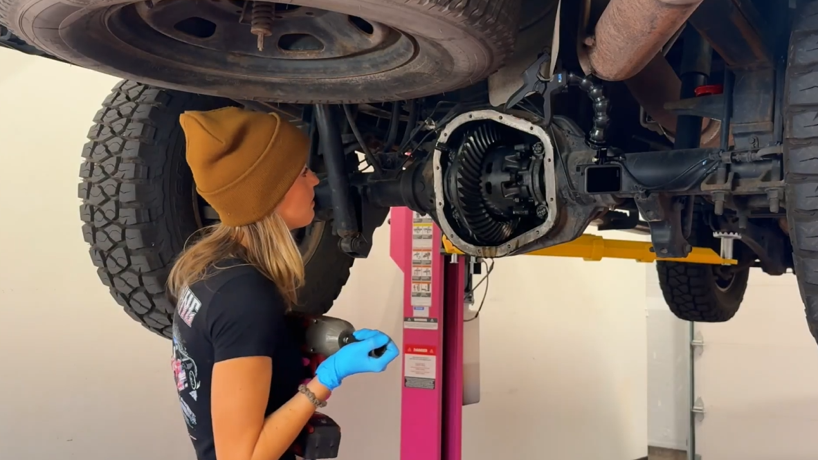 How differential bearings are replaced on a Ford Super Duty