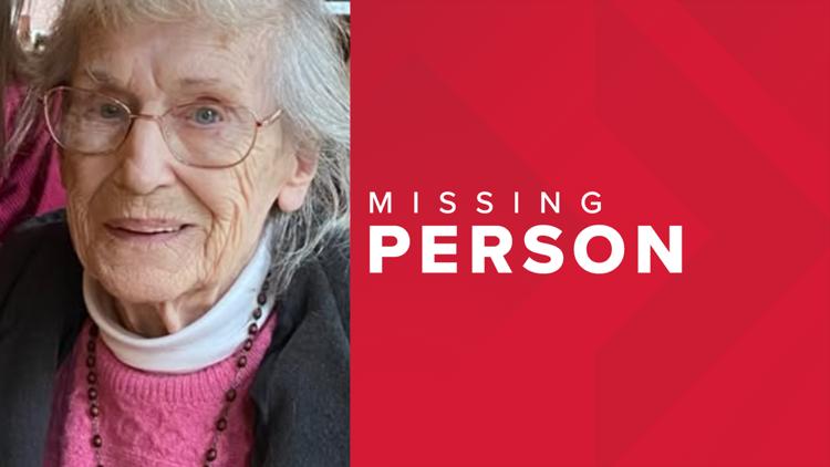 Deputies search for missing woman in Carmel