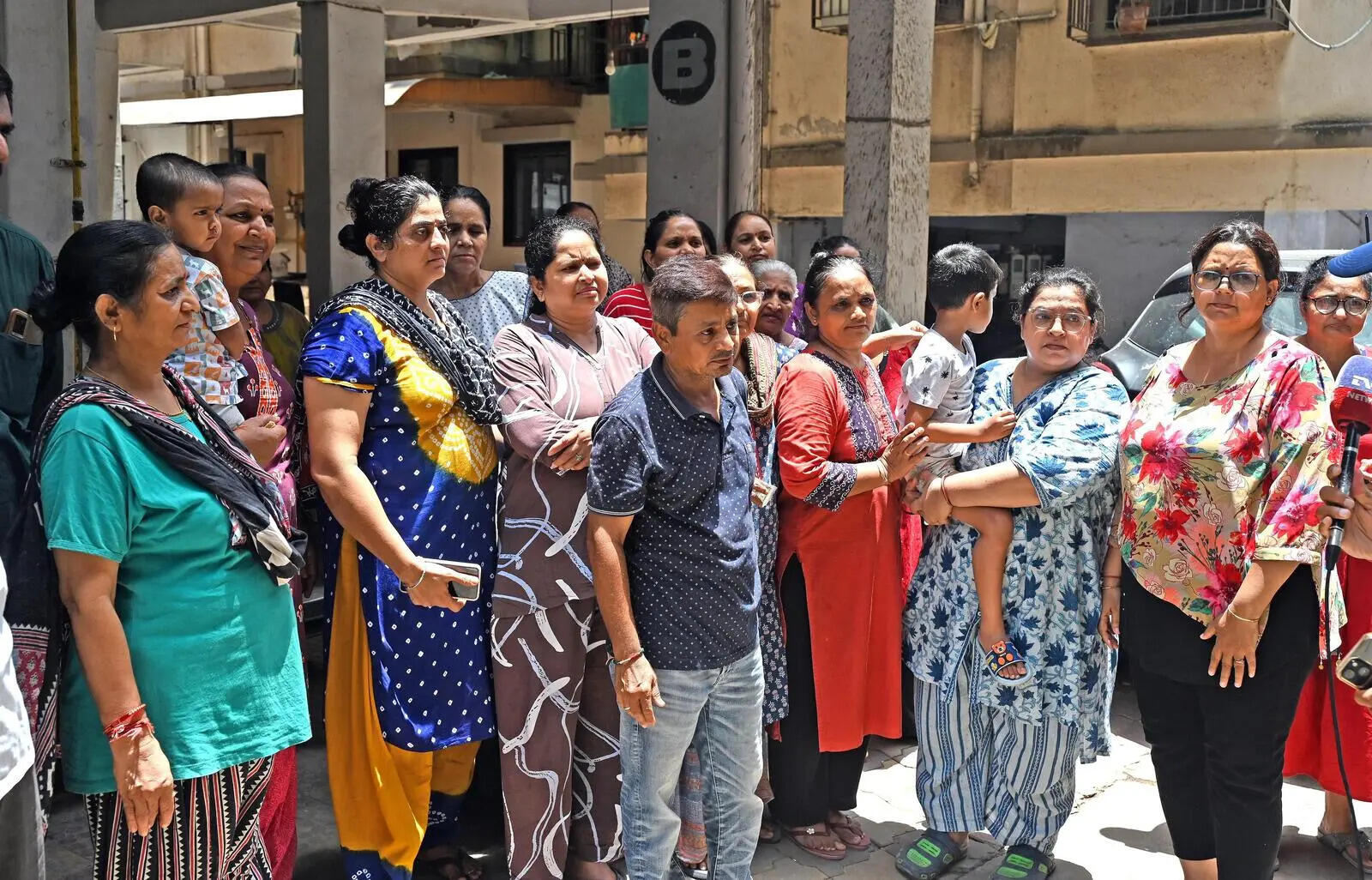 Sewage in drinking water: Over 1,000 residents fall ill in Ghatlodia
