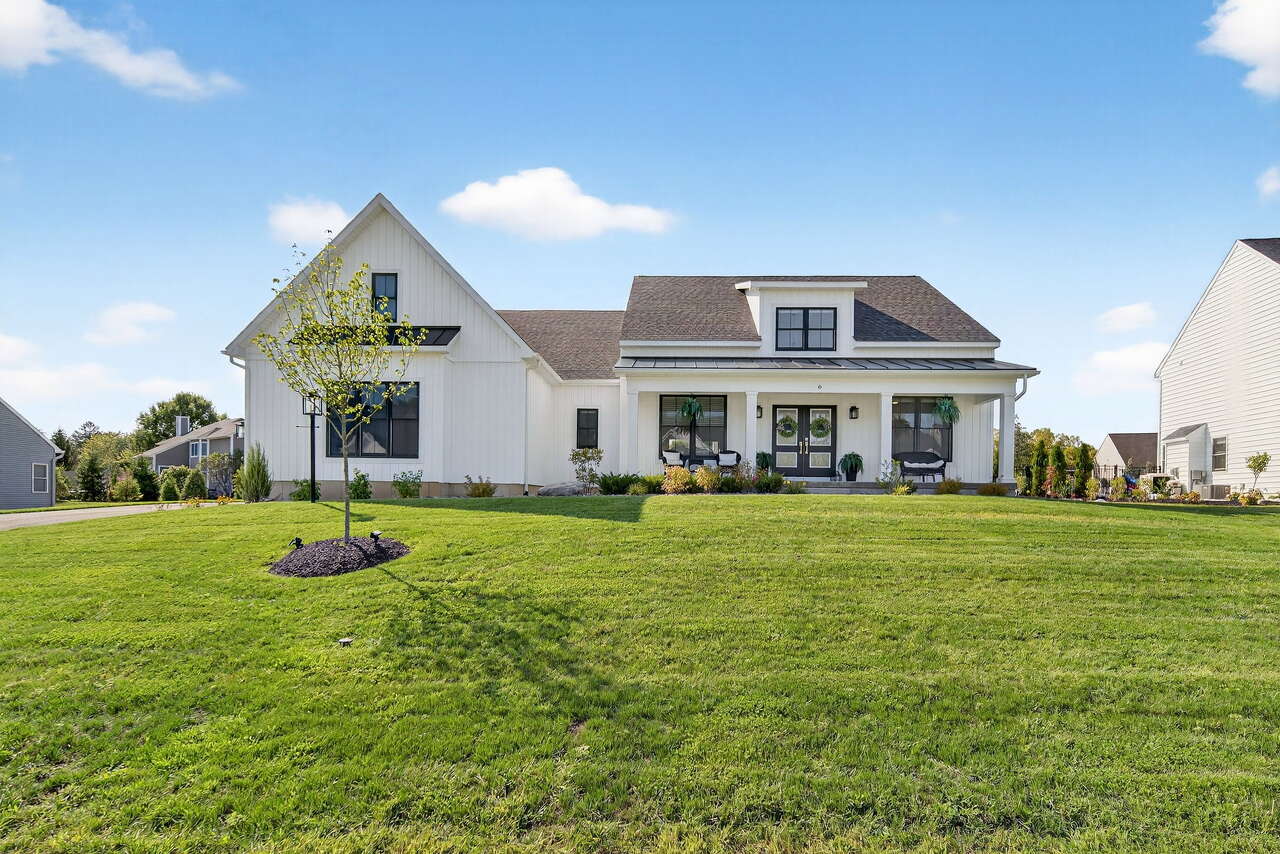 House of the week: Luxury custom ranch in Loudonville