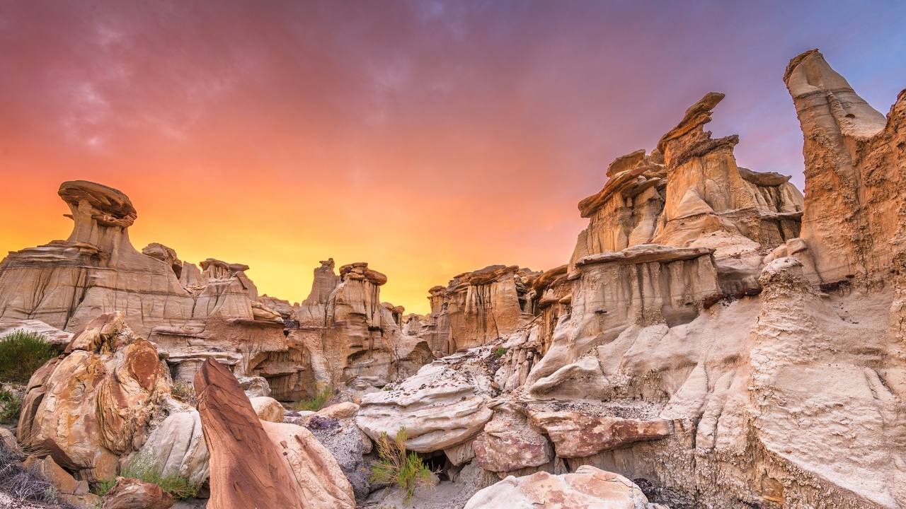 Rock spires, mushroom boulders, and alien colors: New Mexico’s weirdest ...