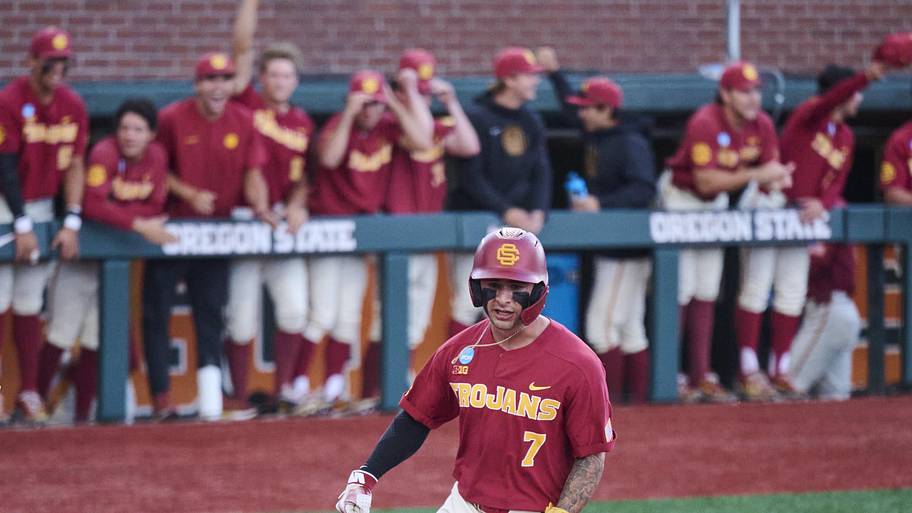 Chapel Hill super regional betting odds between USC Trojans, UNC Tar Heels