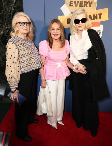 Marlo Thomas makes rare appearance at Broadway premiere with Candice ...
