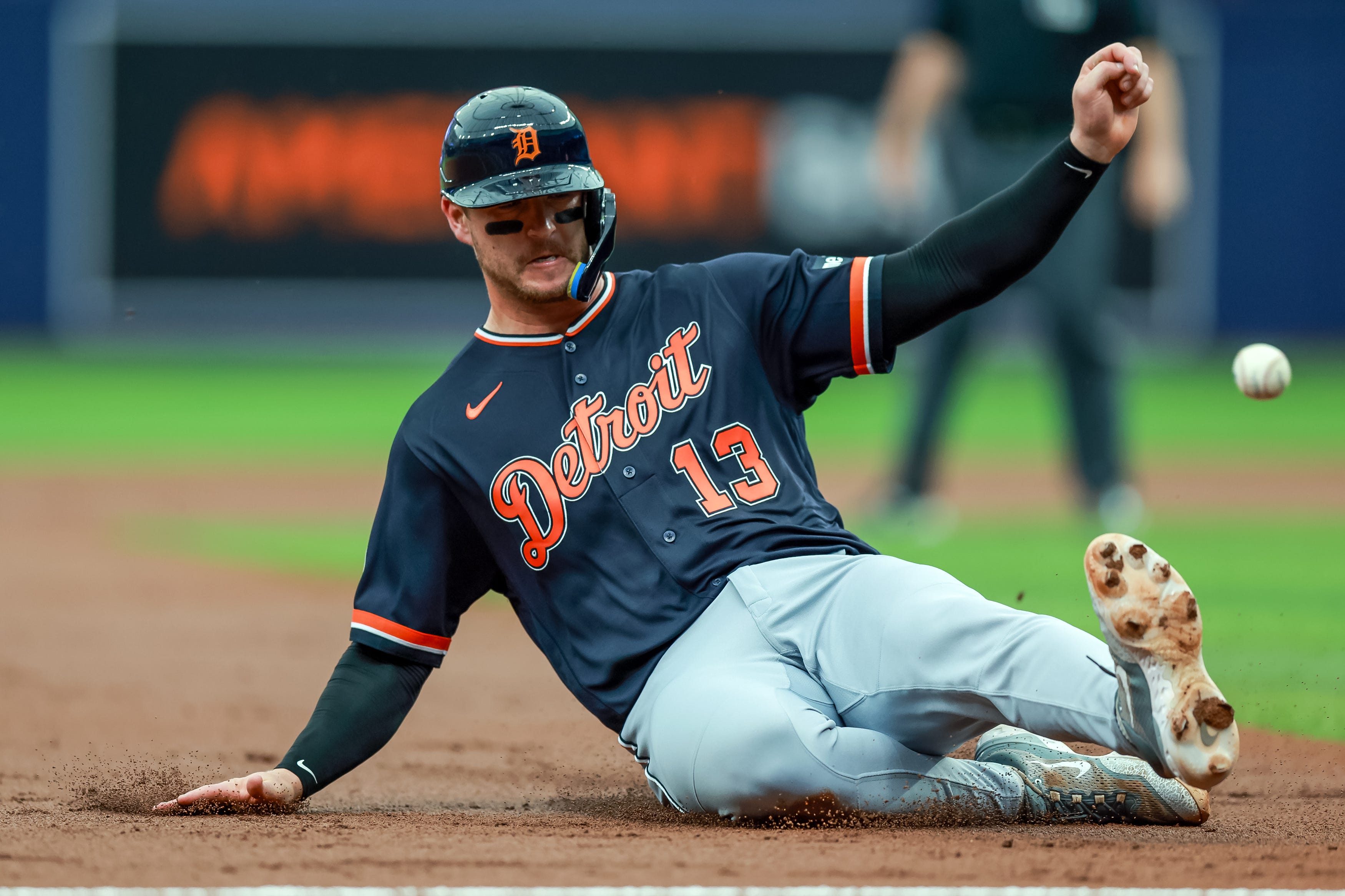 Tigers sweep Rays to put miserable May in rearview