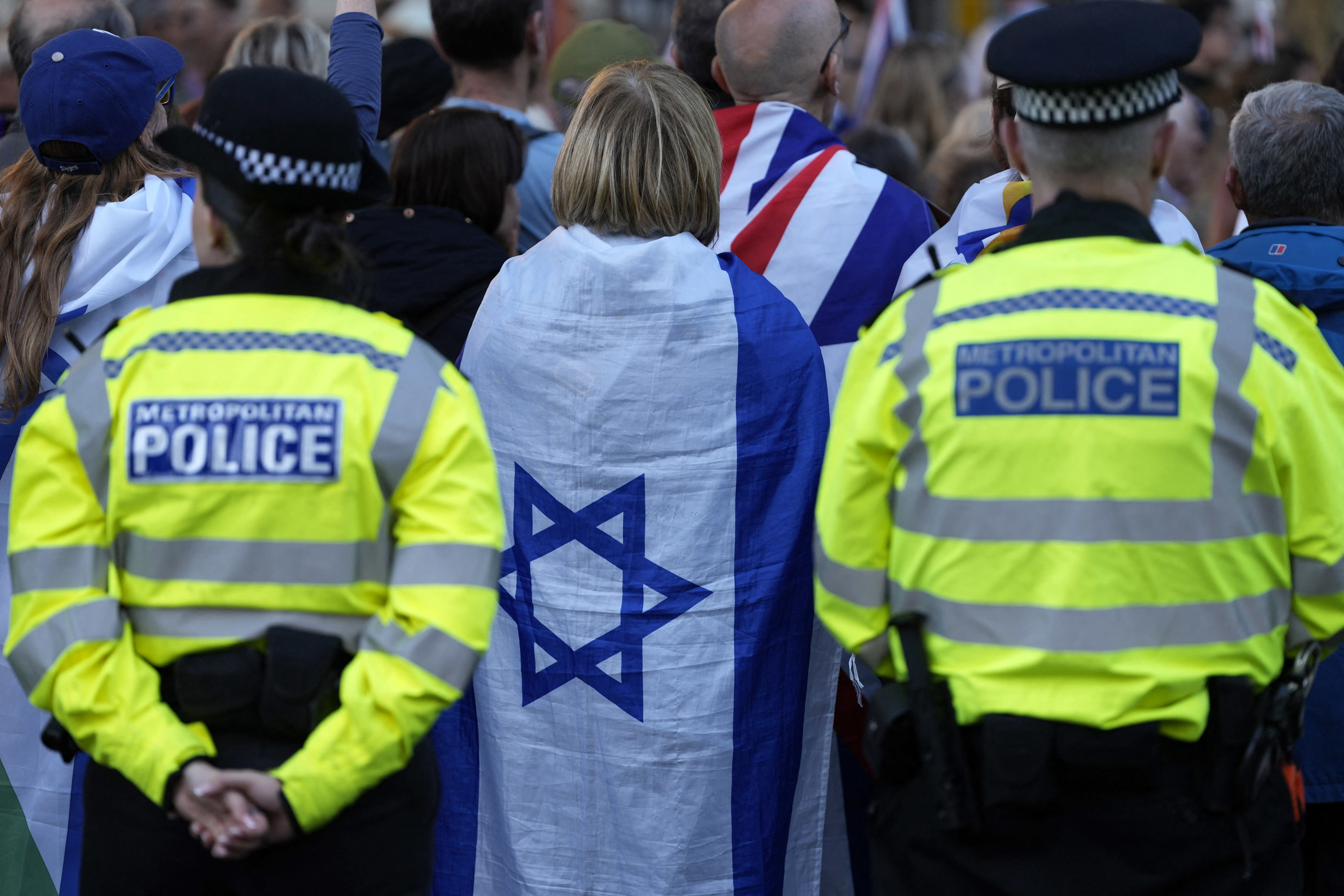UK gov't removes Israel from 'no travel list' for first time since June ...