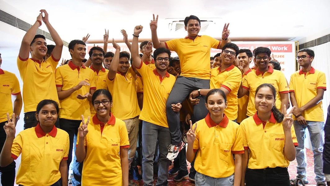 Nagpur’s Kovid Boob tops SC category in JEE Advanced 2026