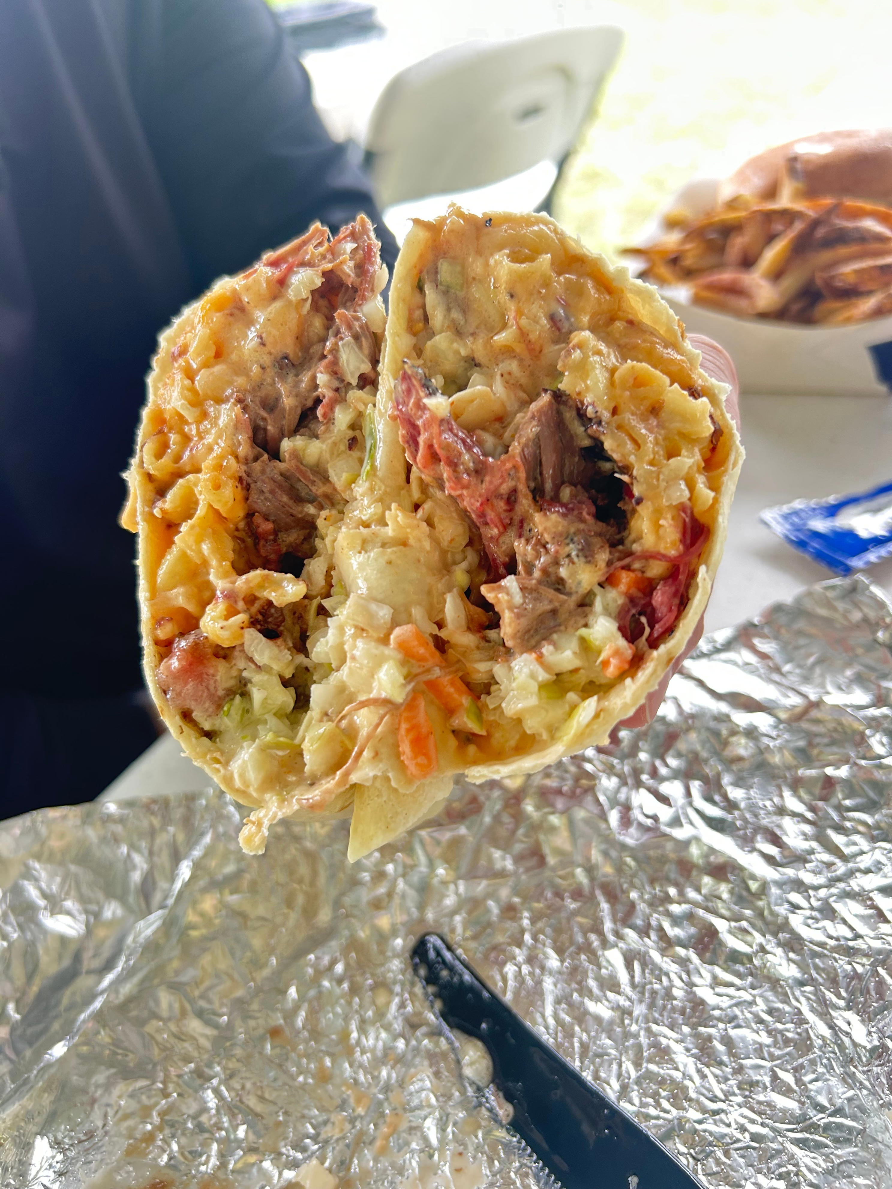 BBQ satisfies taste buds at food truck fest | Local flavor on wheels