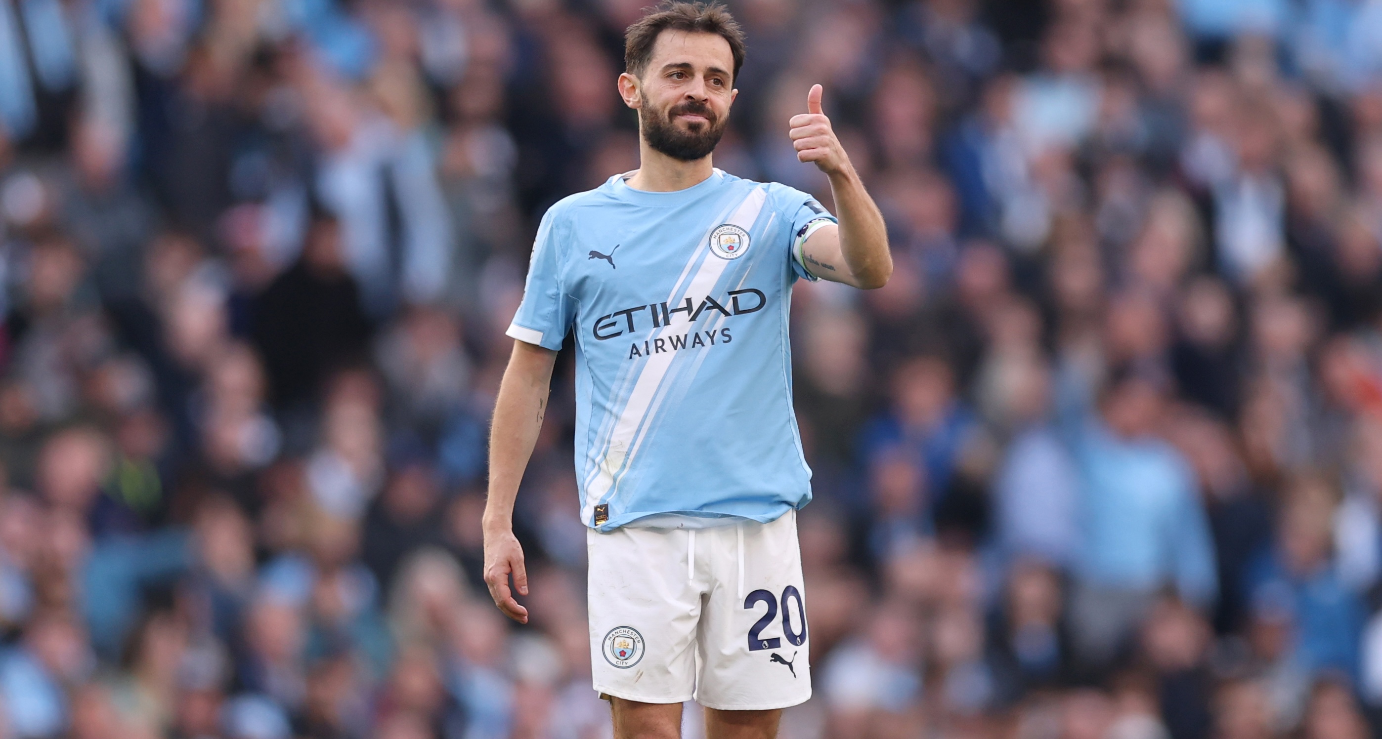 Bernardo Silva da tiempo al Barça