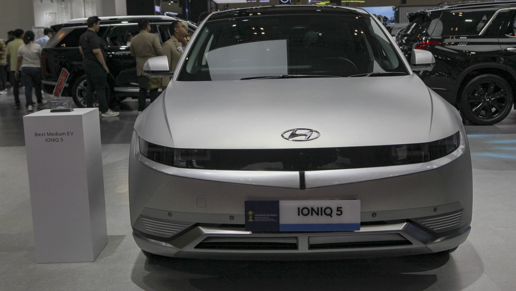 Uber to deploy 500 sensor-packed EVs for global AV data push